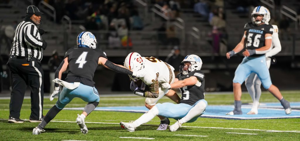 Watauga survives statistical adversity, winning 31-28 vs. powerful Sun ...
