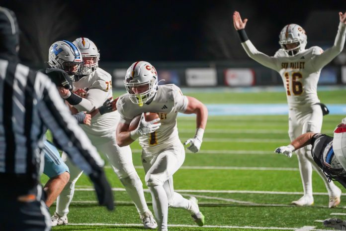 Watauga survives statistical adversity, winning 31-28 vs. powerful Sun ...